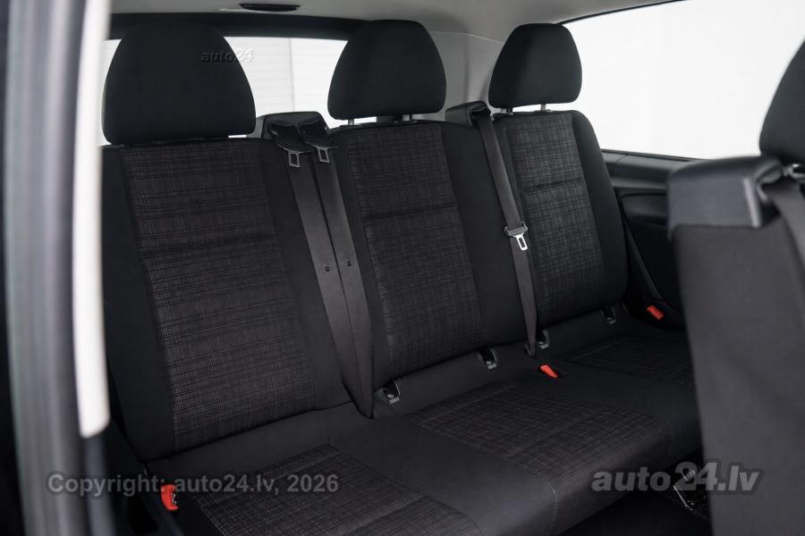 Melns Mercedes-Benz Vito 2016 Tallina, ar dzinēja tilpumu 2.10 L un nobraukumu 243 tūkst. km par 22999 €, foto 9 vietnē AUTOMOTO.COM.LV