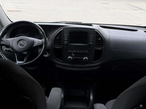 Black Mercedes-Benz Vito 2020 in Vilnius, with an engine capacity of 1.90 L and mileage of 323 thousand km for 17950 €, photo 16 on AUTOMOTO.COM.LV