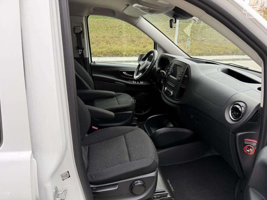 Black Mercedes-Benz Vito 2020 in Vilnius, with an engine capacity of 1.90 L and mileage of 323 thousand km for 17950 €, photo 24 on AUTOMOTO.COM.LV