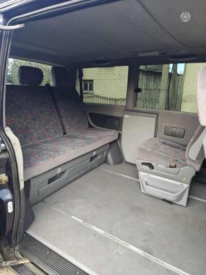 Zils Mercedes-Benz Vito 2002 Marijampole, ar dzinēja tilpumu 2.15 L un nobraukumu 258 tūkst. km par 3350 €, foto 10 vietnē AUTOMOTO.COM.LV