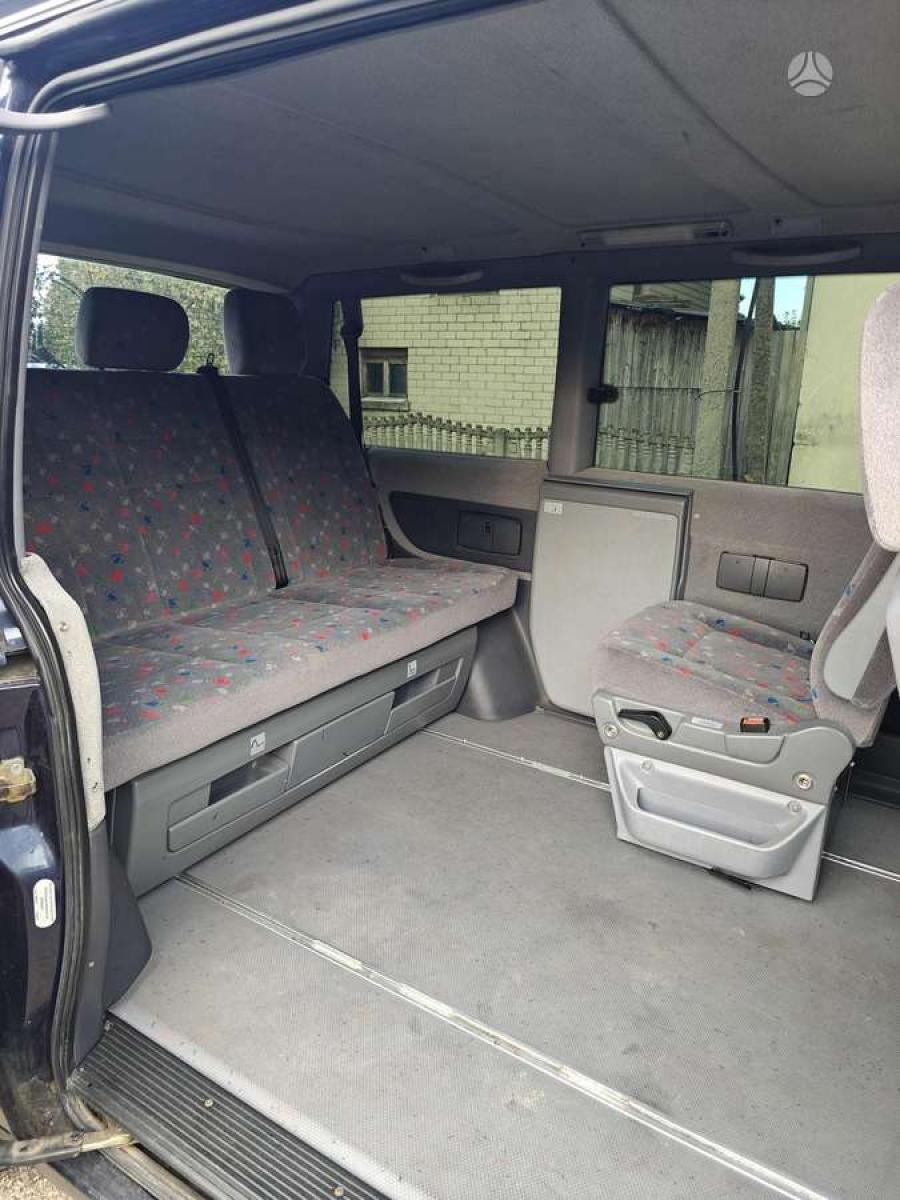 Zils Mercedes-Benz Vito 2002 Marijampole, ar dzinēja tilpumu 2.15 L un nobraukumu 258 tūkst. km par 3350 €, foto 10 vietnē AUTOMOTO.COM.LV