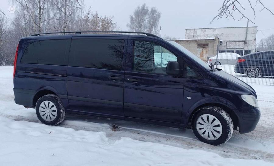 Blue Mercedes-Benz Vito 2004 in Siauliai, with an engine capacity of 2.20 L and mileage of 281 thousand km for 4650 €, photo 7 on AUTOMOTO.COM.LV