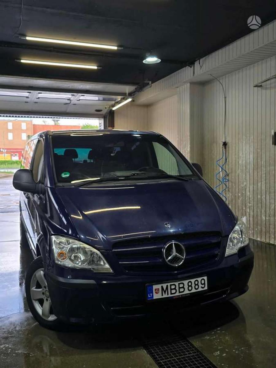 Blue Mercedes-Benz Vito 2010 in Klaipeda, with an engine capacity of 2.20 L and mileage of 294 thousand km for 3500 €, photo 1 on AUTOMOTO.COM.LV