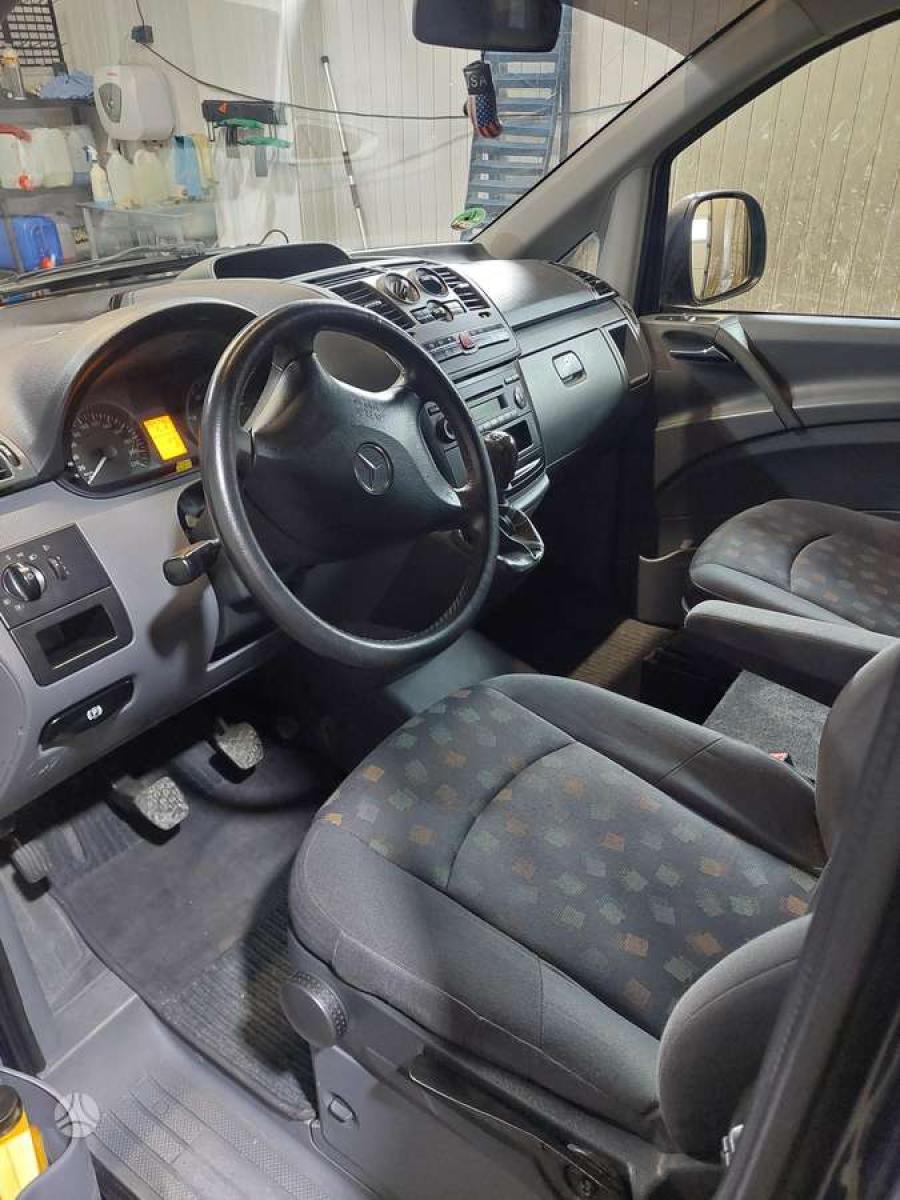 Blue Mercedes-Benz Vito 2010 in Klaipeda, with an engine capacity of 2.20 L and mileage of 294 thousand km for 3500 €, photo 10 on AUTOMOTO.COM.LV