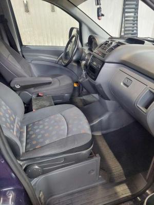 Blue Mercedes-Benz Vito 2010 in Klaipeda, with an engine capacity of 2.20 L and mileage of 294 thousand km for 3500 €, photo 11 on AUTOMOTO.COM.LV