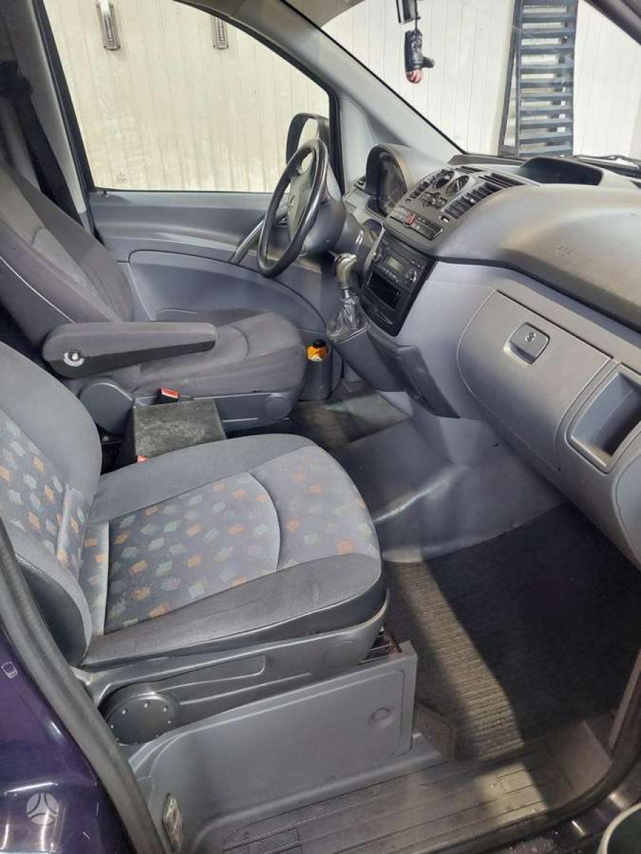 Blue Mercedes-Benz Vito 2010 in Klaipeda, with an engine capacity of 2.20 L and mileage of 294 thousand km for 3500 €, photo 11 on AUTOMOTO.COM.LV