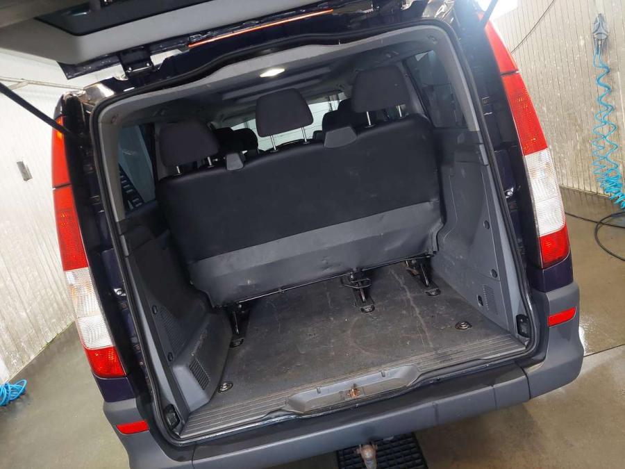 Blue Mercedes-Benz Vito 2010 in Klaipeda, with an engine capacity of 2.20 L and mileage of 294 thousand km for 3500 €, photo 15 on AUTOMOTO.COM.LV