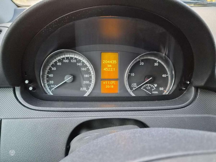 Blue Mercedes-Benz Vito 2014 in Kaunas, with an engine capacity of 2.20 L and mileage of 205 thousand km for 9980 €, photo 14 on AUTOMOTO.COM.LV