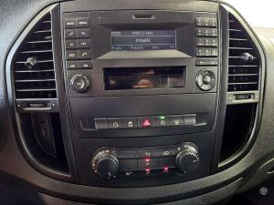 Blue Mercedes-Benz Vito 2016 in Marijampole, with an engine capacity of 2.14 L and mileage of 217 thousand km for 12990 €, photo 15 on AUTOMOTO.COM.LV