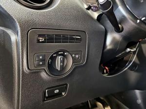 Blue Mercedes-Benz Vito 2016 in Marijampole, with an engine capacity of 2.14 L and mileage of 217 thousand km for 12990 €, photo 16 on AUTOMOTO.COM.LV