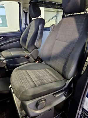 Blue Mercedes-Benz Vito 2016 in Marijampole, with an engine capacity of 2.14 L and mileage of 217 thousand km for 12990 €, photo 19 on AUTOMOTO.COM.LV