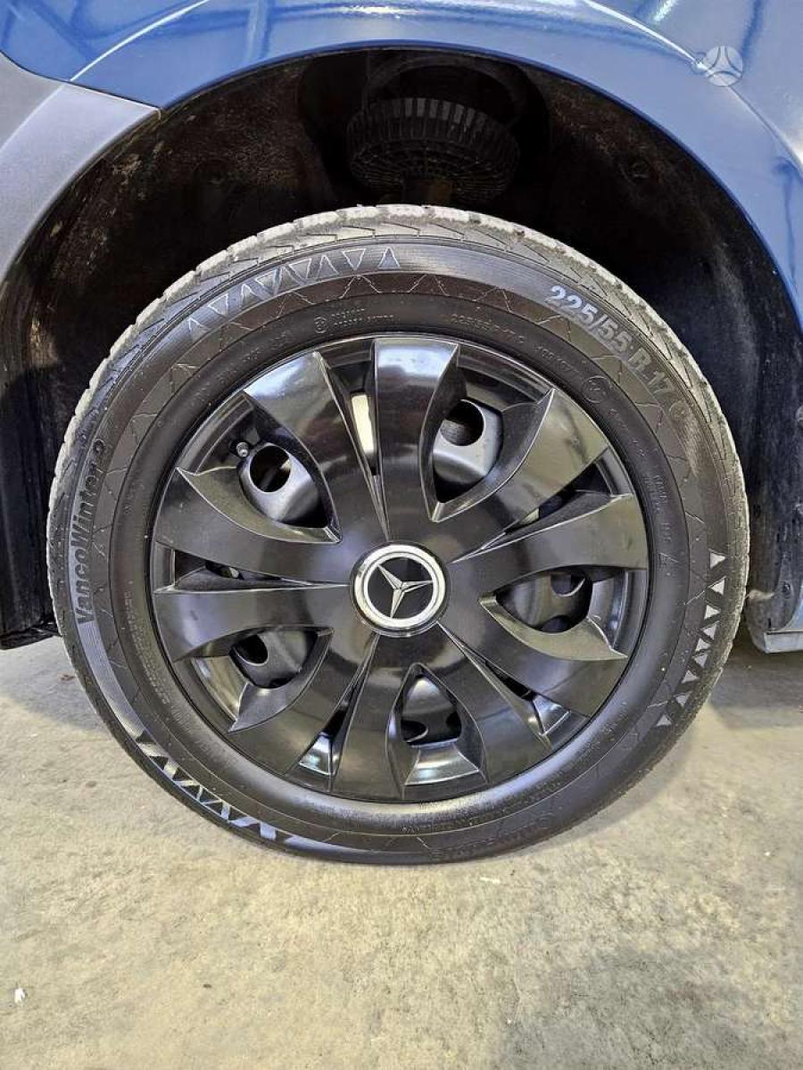 Blue Mercedes-Benz Vito 2016 in Marijampole, with an engine capacity of 2.14 L and mileage of 217 thousand km for 12990 €, photo 24 on AUTOMOTO.COM.LV