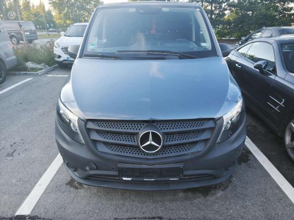 Blue Mercedes-Benz Vito 2020 in Vilnius, with an engine capacity of 1.75 L and mileage of 104 thousand km for 7850 €, photo 1 on AUTOMOTO.COM.LV