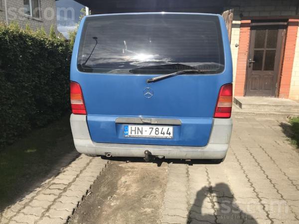 Zils Mercedes-Benz Vito 1998 Valmiera, ar dzinēja tilpumu 2.30 L un nobraukumu 356 tūkst. km par 1100 €, foto 3 vietnē AUTOMOTO.COM.LV