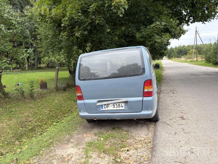 Zils Mercedes-Benz Vito 1998 Kuldīga, ar dzinēja tilpumu 1.90 L un nobraukumu 330 tūkst. km par 550 €, foto 4 vietnē AUTOMOTO.COM.LV