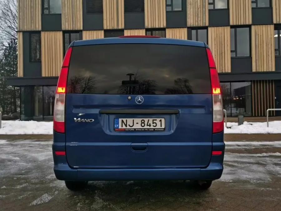 Синий Мерседес Вито 2005 в Рига, объемом двигателя 2.20 л и пробегом 395 тыс. км за 4590 €, фото 4 на AUTOMOTO.COM.LV