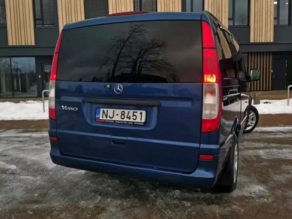 Zils Mercedes-Benz Vito 2005 Rīga, ar dzinēja tilpumu 2.20 L un nobraukumu 395 tūkst. km par 4590 €, foto 4 vietnē AUTOMOTO.COM.LV