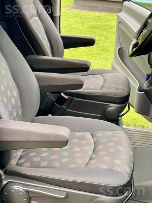 Blue Mercedes-Benz Vito 2006 in Bauska, with an engine capacity of 2.10 L and mileage of 266 thousand km for 6000 €, photo 9 on AUTOMOTO.COM.LV