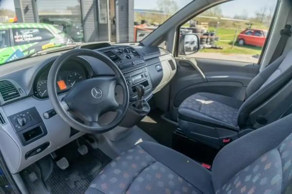 Blue Mercedes-Benz Vito 2007 in Liepaja, with an engine capacity of 2.20 L and mileage of 317 thousand km for 5850 €, photo 9 on AUTOMOTO.COM.LV