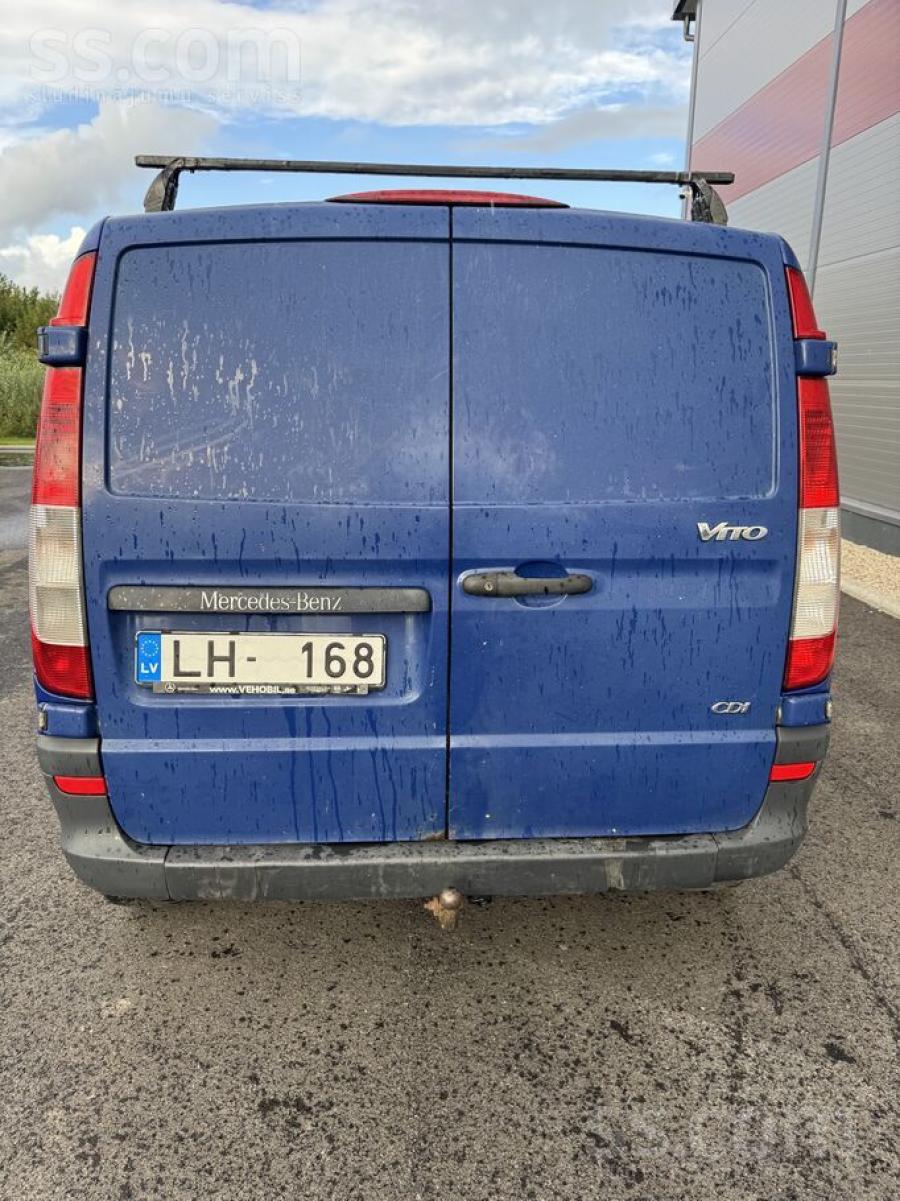Blue Mercedes-Benz Vito 2009 in Jelgava, with an engine capacity of 2.10 L and mileage of 345 thousand km for 4400 €, photo 7 on AUTOMOTO.COM.LV