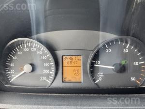 Blue Mercedes-Benz Vito 2009 in Jelgava, with an engine capacity of 2.10 L and mileage of 345 thousand km for 4400 €, photo 11 on AUTOMOTO.COM.LV