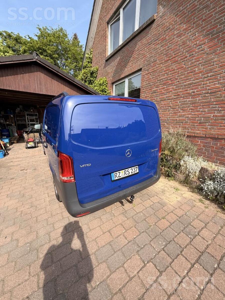 Zils Mercedes-Benz Vito 2015 Valmiera, ar dzinēja tilpumu 2.20 L un nobraukumu 356 tūkst. km par 7500 €, foto 6 vietnē AUTOMOTO.COM.LV