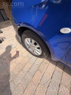 Zils Mercedes-Benz Vito 2015 Valmiera, ar dzinēja tilpumu 2.20 L un nobraukumu 356 tūkst. km par 7500 €, foto 8 vietnē AUTOMOTO.COM.LV