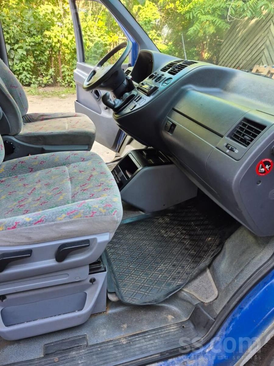 Blue Mercedes-Benz Vito 2003 in Kuldiga, with an engine capacity of 2.20 L and mileage of 263 thousand km for 2000 €, photo 5 on AUTOMOTO.COM.LV