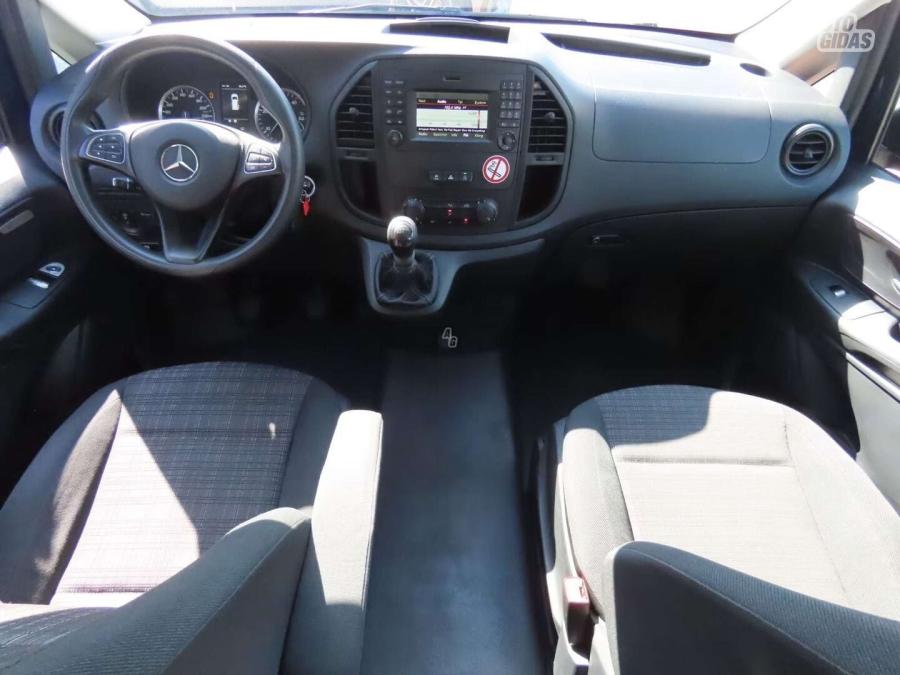 Blue Mercedes-Benz Vito 2019 in Kaunas, with an engine capacity of 2.10 L and mileage of 50 thousand km for 29973 €, photo 12 on AUTOMOTO.COM.LV