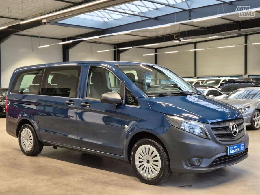 Blue Mercedes-Benz Vito 2021 in Kaunas, with an engine capacity of 2.00 L and mileage of 44 thousand km for 32649 €, photo 3 on AUTOMOTO.COM.LV