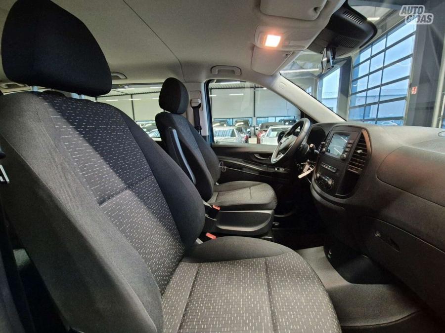 Blue Mercedes-Benz Vito 2021 in Kaunas, with an engine capacity of 2.00 L and mileage of 44 thousand km for 32649 €, photo 12 on AUTOMOTO.COM.LV