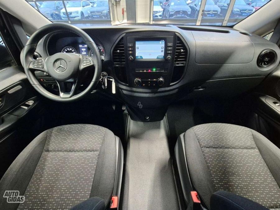 Blue Mercedes-Benz Vito 2021 in Kaunas, with an engine capacity of 2.00 L and mileage of 44 thousand km for 32649 €, photo 15 on AUTOMOTO.COM.LV