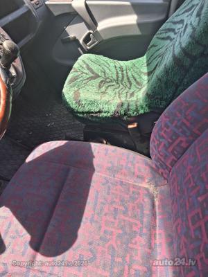 Zils Mercedes-Benz Vito 1999 Rakvere, ar dzinēja tilpumu 2.20 L un nobraukumu 400 tūkst. km par 800 €, foto 7 vietnē AUTOMOTO.COM.LV
