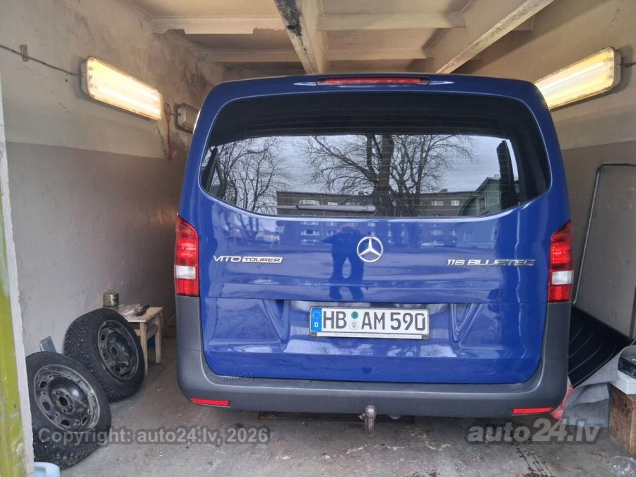 Zils Mercedes-Benz Vito 2016 Tallina, ar dzinēja tilpumu 2.10 L un nobraukumu 199 tūkst. km par 16300 €, foto 17 vietnē AUTOMOTO.COM.LV