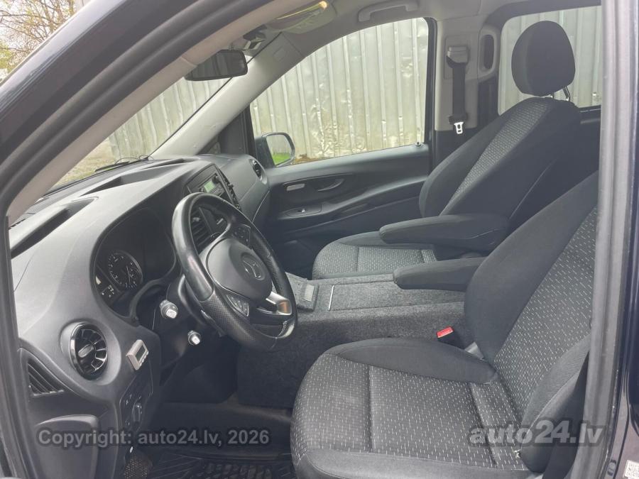 Zils Mercedes-Benz Vito 2020 Rapla, ar dzinēja tilpumu 2.00 L un nobraukumu 121 tūkst. km par 29900 €, foto 11 vietnē AUTOMOTO.COM.LV