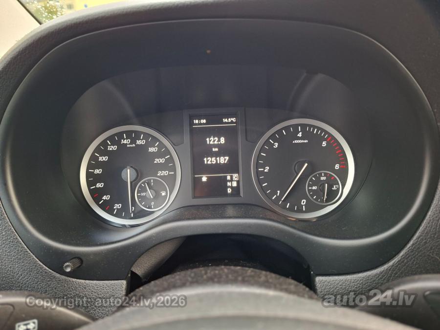 Blue Mercedes-Benz Vito 2021 in Parnu, with an engine capacity of 2.00 L and mileage of 126 thousand km for 36000 €, photo 16 on AUTOMOTO.COM.LV