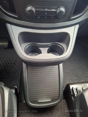 Blue Mercedes-Benz Vito 2021 in Parnu, with an engine capacity of 2.00 L and mileage of 126 thousand km for 36000 €, photo 17 on AUTOMOTO.COM.LV