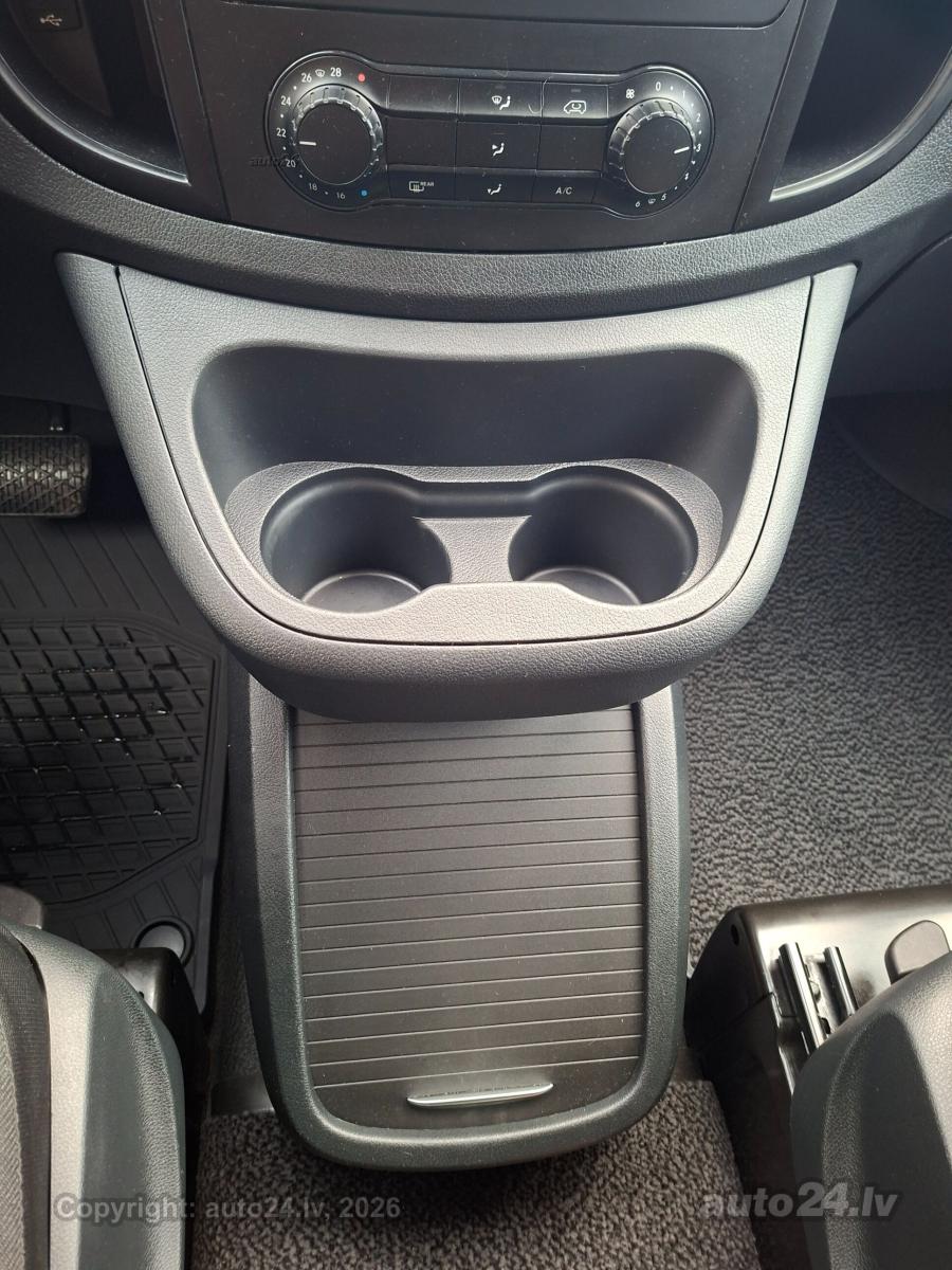 Blue Mercedes-Benz Vito 2021 in Parnu, with an engine capacity of 2.00 L and mileage of 126 thousand km for 36000 €, photo 17 on AUTOMOTO.COM.LV