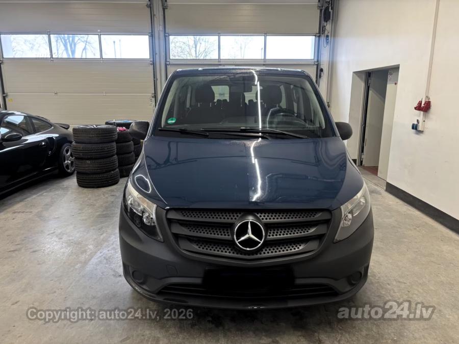 Zils Mercedes-Benz Vito 2022 Tallina, ar dzinēja tilpumu 2.00 L un nobraukumu 200 tūkst. km par 37200 €, foto 1 vietnē AUTOMOTO.COM.LV