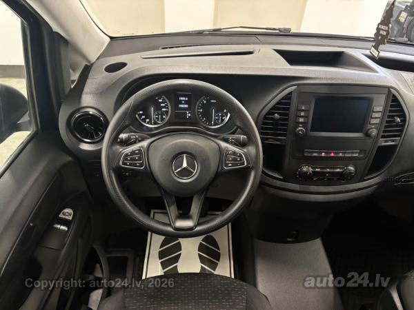 Zils Mercedes-Benz Vito 2022 Tallina, ar dzinēja tilpumu 2.00 L un nobraukumu 200 tūkst. km par 37200 €, foto 5 vietnē AUTOMOTO.COM.LV