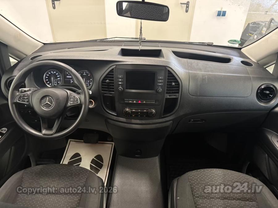 Zils Mercedes-Benz Vito 2022 Tallina, ar dzinēja tilpumu 2.00 L un nobraukumu 200 tūkst. km par 37200 €, foto 12 vietnē AUTOMOTO.COM.LV