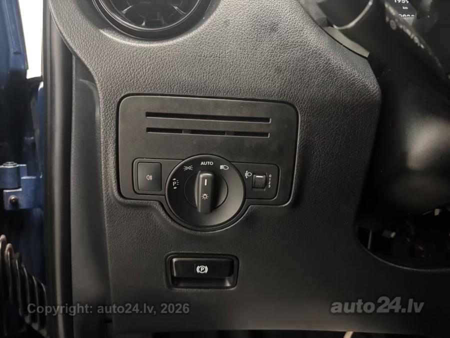 Zils Mercedes-Benz Vito 2022 Tallina, ar dzinēja tilpumu 2.00 L un nobraukumu 200 tūkst. km par 37200 €, foto 20 vietnē AUTOMOTO.COM.LV