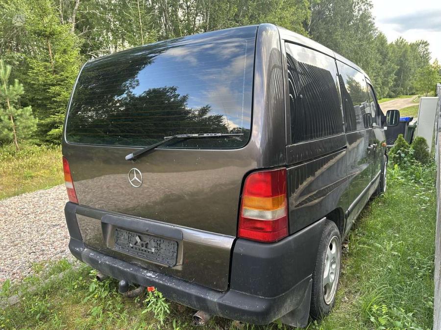 Brown Mercedes-Benz Vito 1998 in Vilnius, with an engine capacity of 2.30 L and mileage of 350 thousand km for 1500 €, photo 4 on AUTOMOTO.COM.LV