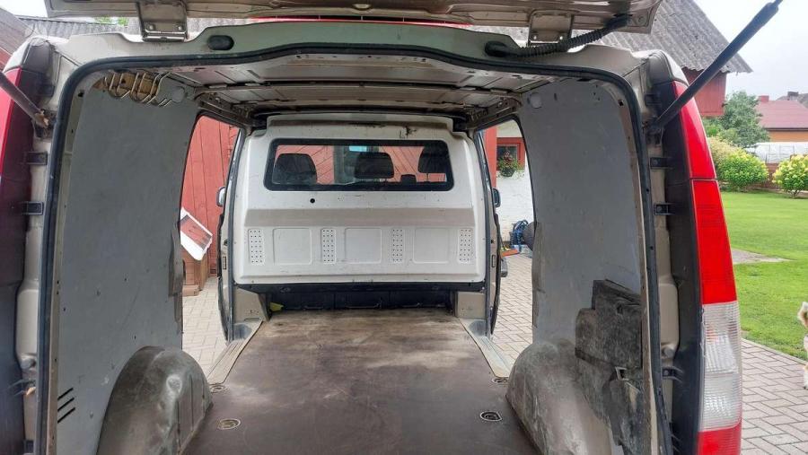 Brūns Mercedes-Benz Vito 2012 Tauragė, ar dzinēja tilpumu 2.14 L un nobraukumu 293 tūkst. km par 5300 €, foto 15 vietnē AUTOMOTO.COM.LV
