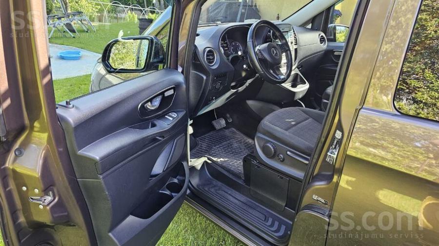 Brown Mercedes-Benz Vito 2016 in Ogre, with an engine capacity of 2.10 L and mileage of 260 thousand km for 21000 €, photo 11 on AUTOMOTO.COM.LV