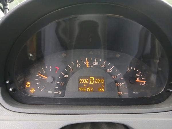 Green Mercedes-Benz Vito 2005 in Kehra, with an engine capacity of 2.10 L and mileage of 450 thousand km for 1490 €, photo 8 on AUTOMOTO.COM.LV