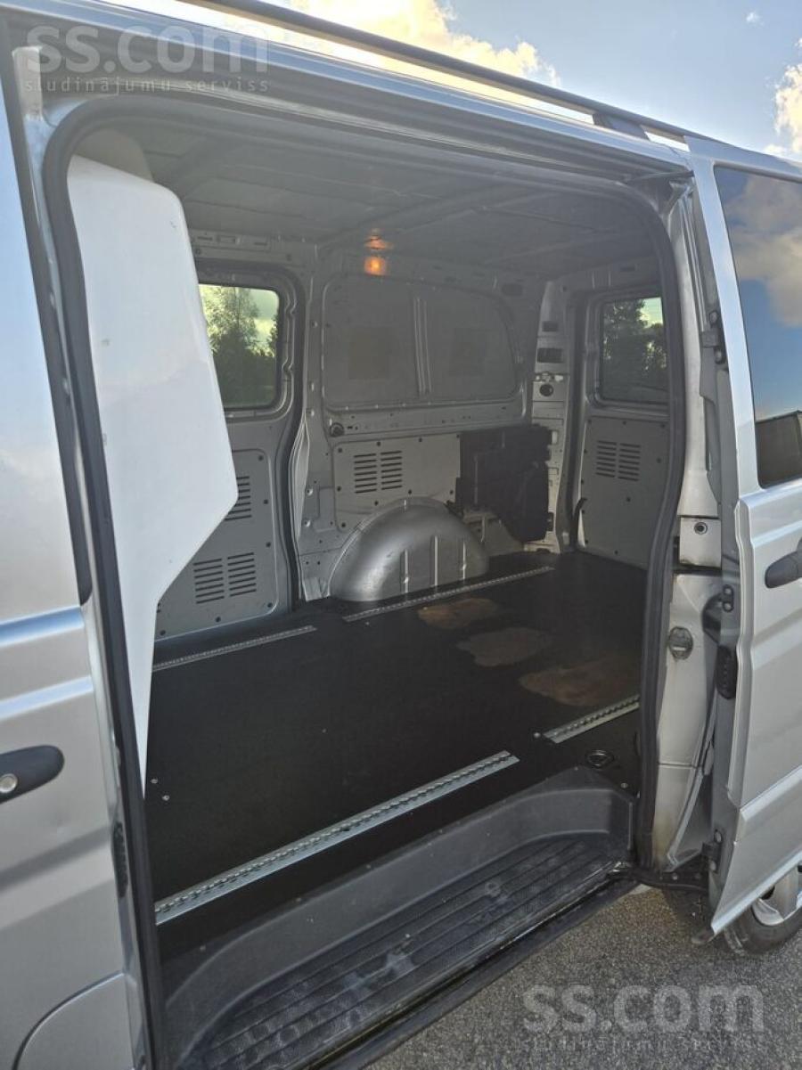 Grey Mercedes-Benz Vito 2012 in Riga, with an engine capacity of 2.20 L and mileage of 323 thousand km for 7900 €, photo 12 on AUTOMOTO.COM.LV