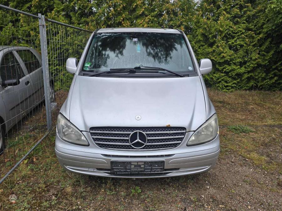 Pelēks Mercedes-Benz Vito 2004 Jonava, ar dzinēja tilpumu 2.20 L un nobraukumu 300 tūkst. km par 4350 €, foto 1 vietnē AUTOMOTO.COM.LV