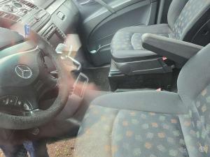 Pelēks Mercedes-Benz Vito 2004 Jonava, ar dzinēja tilpumu 2.20 L un nobraukumu 300 tūkst. km par 4350 €, foto 5 vietnē AUTOMOTO.COM.LV