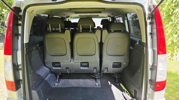 Grey Mercedes-Benz Vito 2011 in Rokiskis, with an engine capacity of 2.14 L and mileage of 280 thousand km for 7600 €, photo 7 on AUTOMOTO.COM.LV
